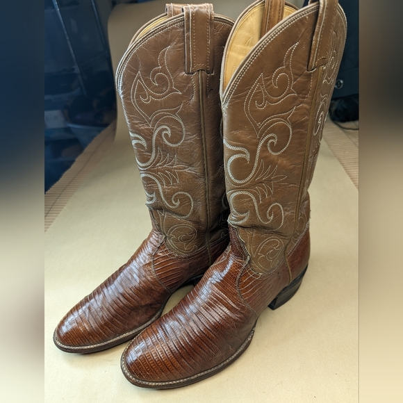 Tony Lama | Shoes | Tony Lama Vtg Black Label Exotic Brown Teju Lizard Skin Cowboy Western Boots ...